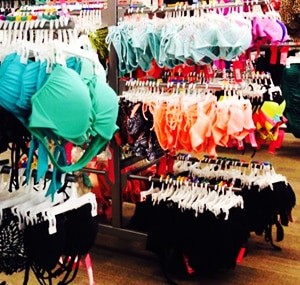 Wholesale Overstock and Closeout Clothing, Handbags, Shoes and More ...